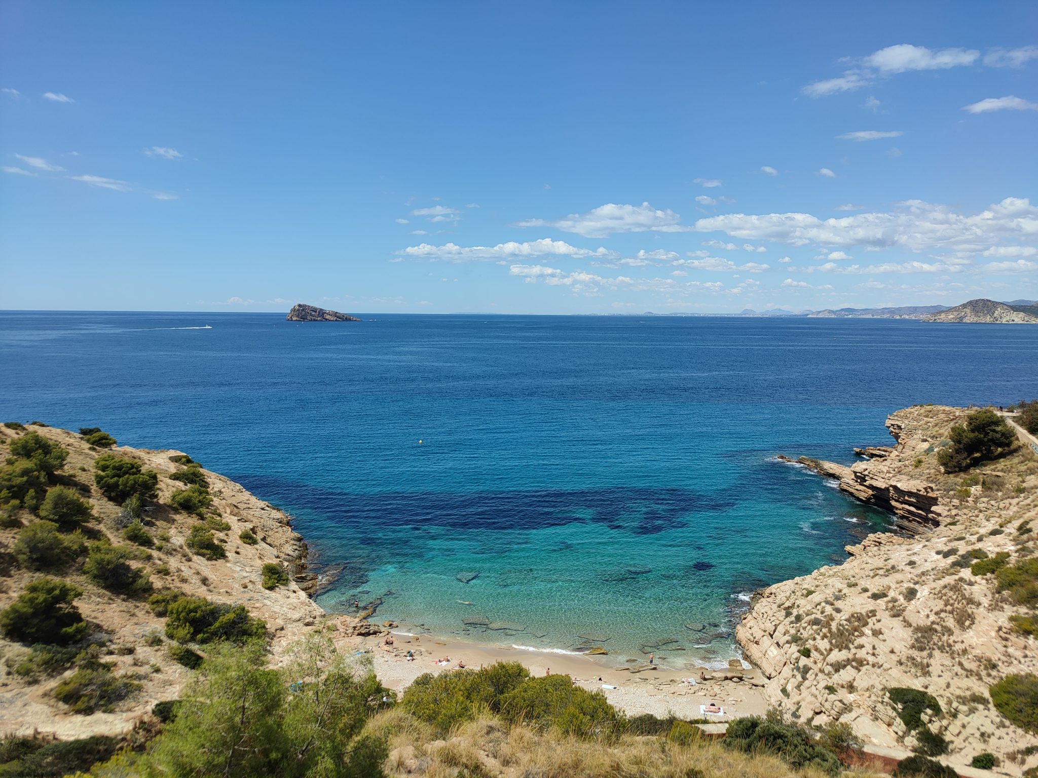 La Playa del Torres, una cala familiar en Villajoyosa